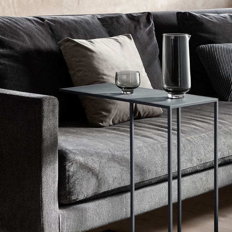 FERA C-SIDE TABLE - Pine and South